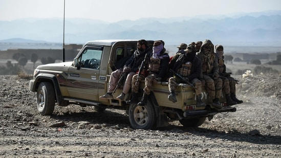 In crackdown on internet access, Taliban cuts off fibre optic ...