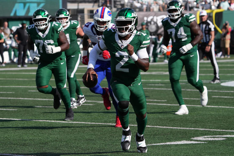 What to know about Tyrod Taylor as Jets QB Justin Fields ruled out for ...