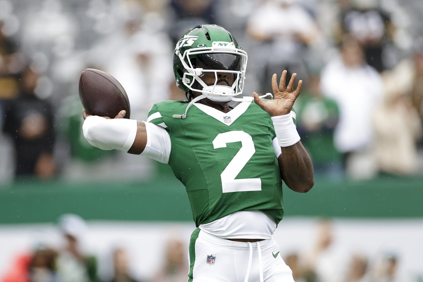 Justin Fields souffre d'une commotion; Tyrod Taylor obtiendra le départ ...