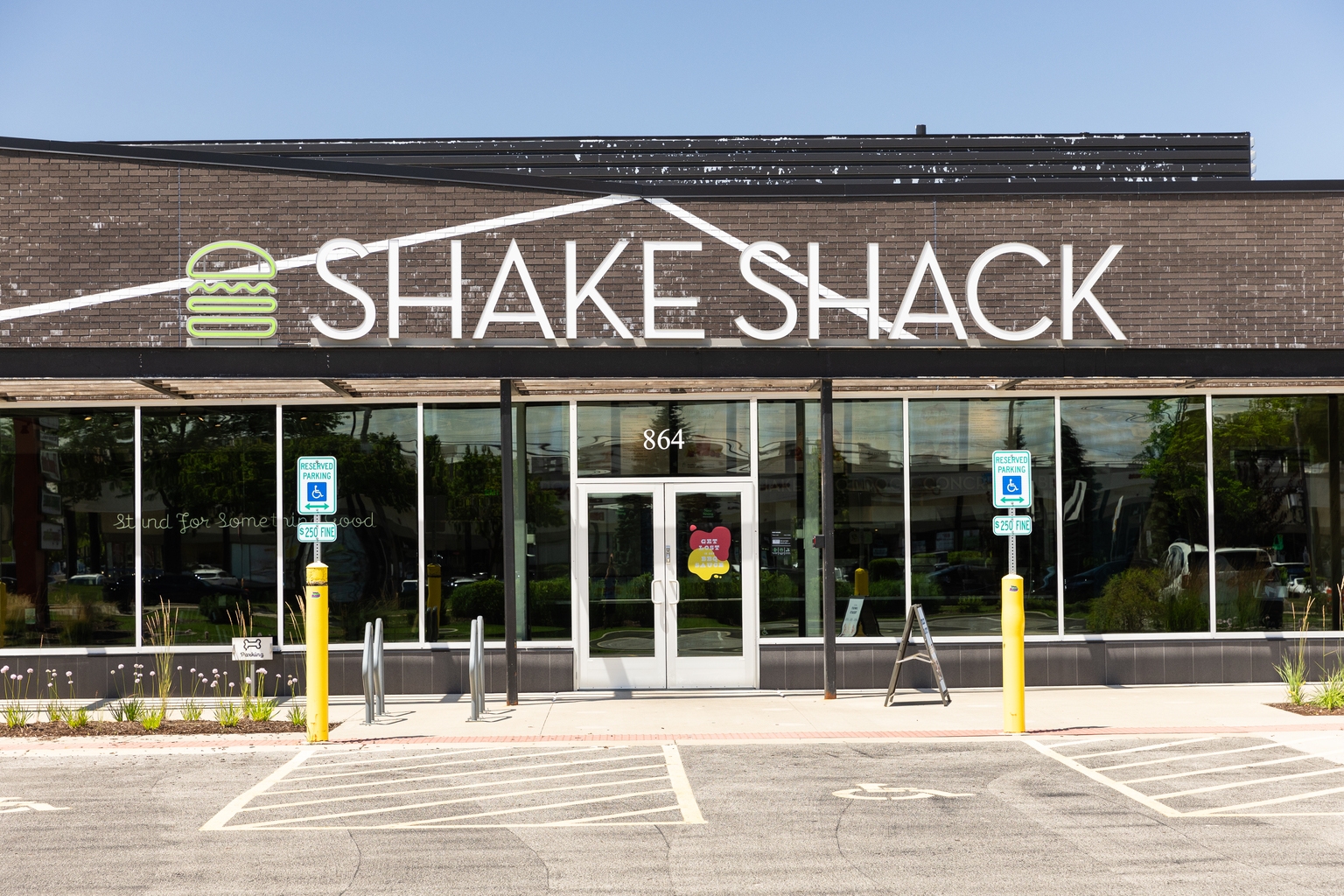 Shake Shack is called a 'compelling' buy opportunity by Raymond James