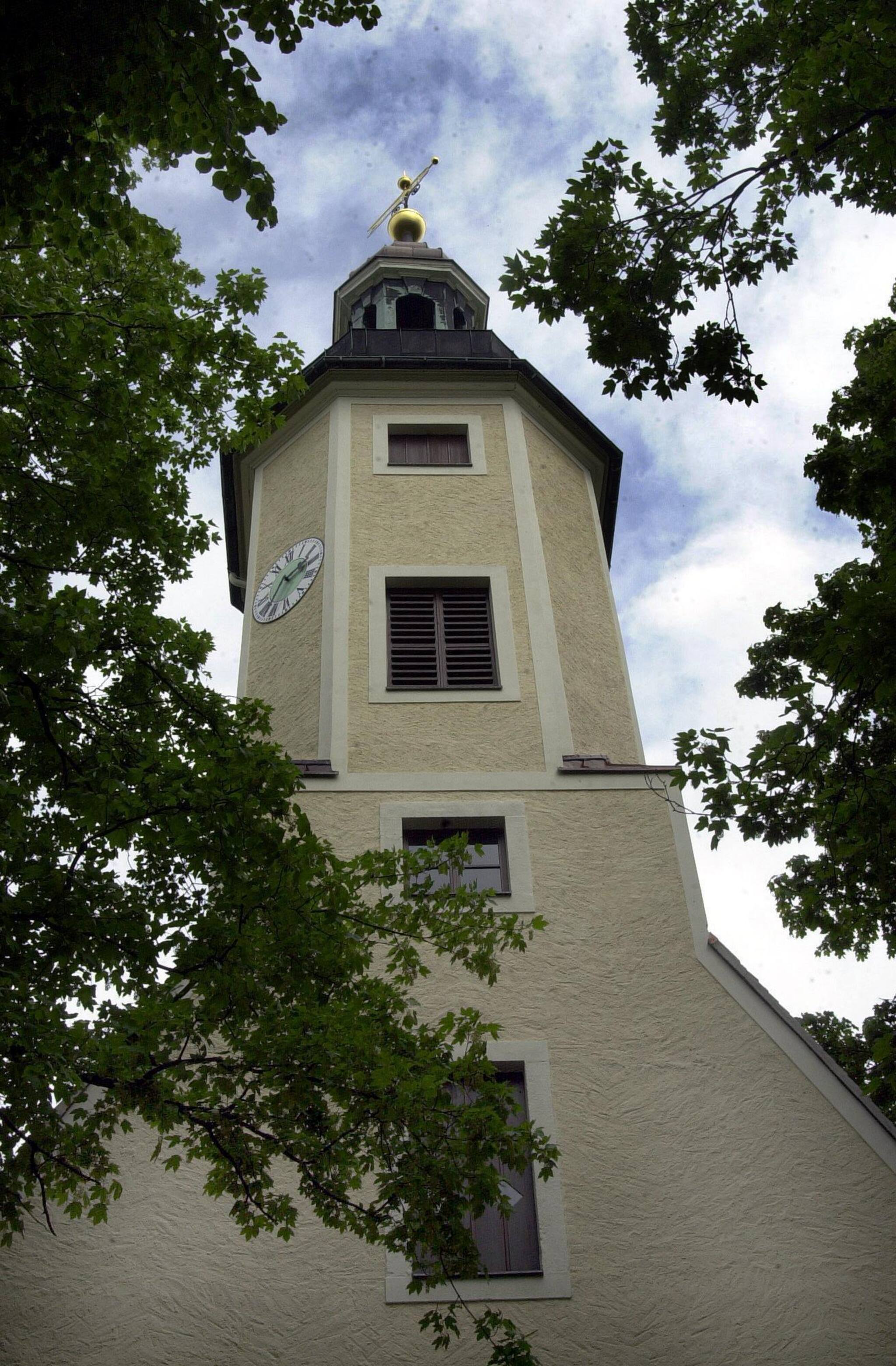 Leipzig: 10.000 Euro Silber aus Gustav-Adolf-Kirche gestohlen