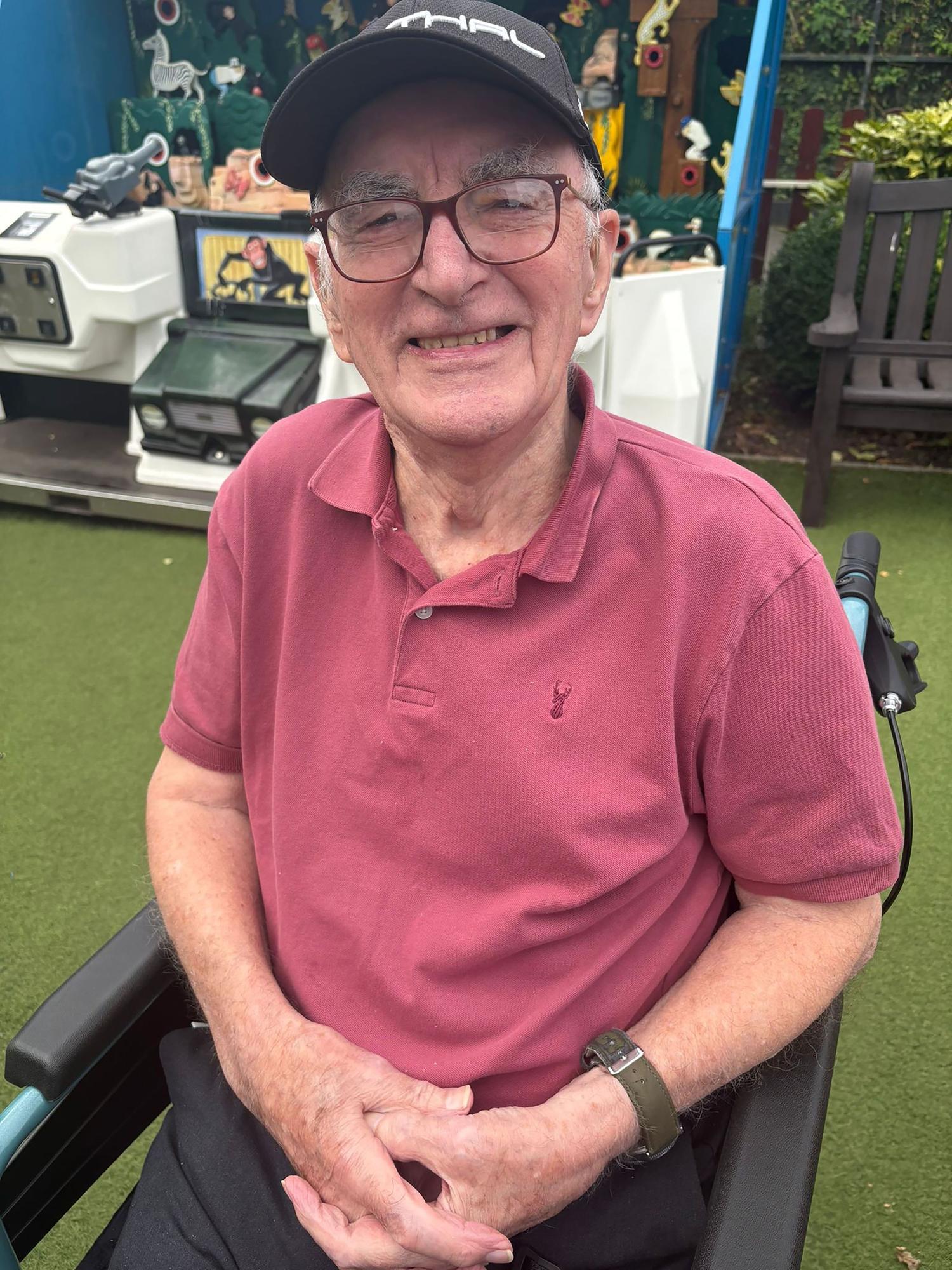 A wildly wonderful day at Five Stars Zoo for Murrayfield House residents