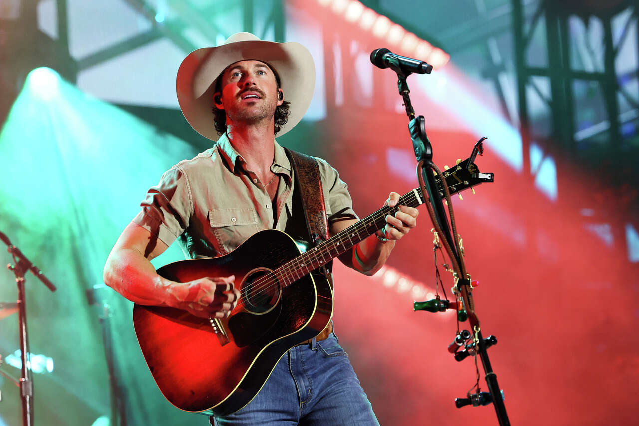 Country star Riley Green to bring 'Cowboy As It Gets' tour to CT next ...