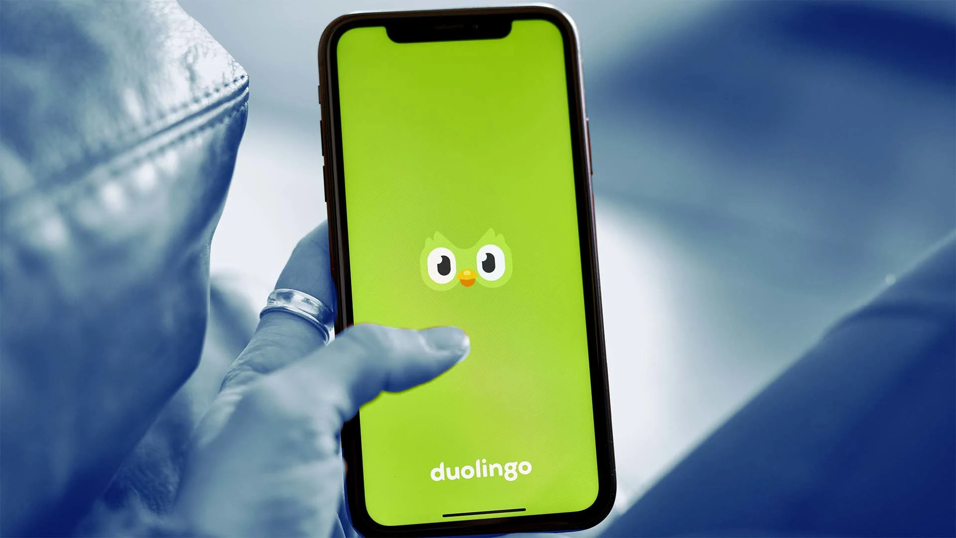Duolingo Scores Are Coming to LinkedIn. It Could Change Hiring Forever
