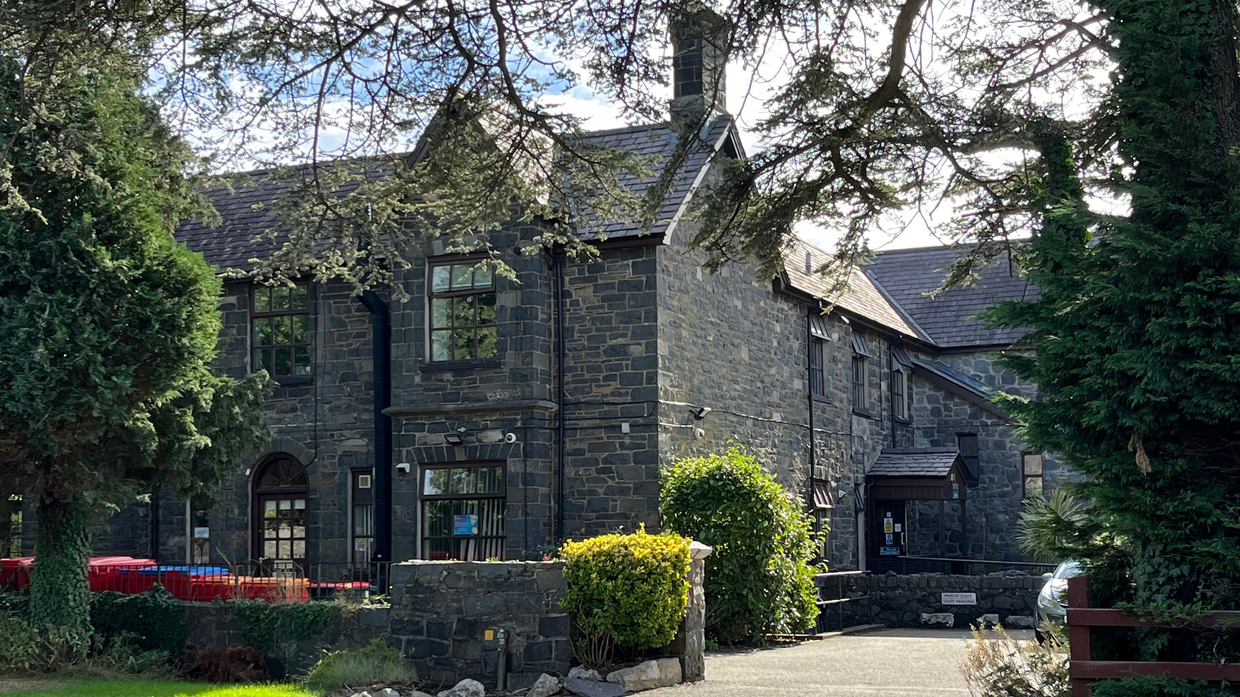 Man died from butane gas exposure after leaving prison