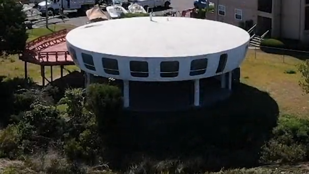 This Myrtle Beach area house looks like a UFO. Here's why.