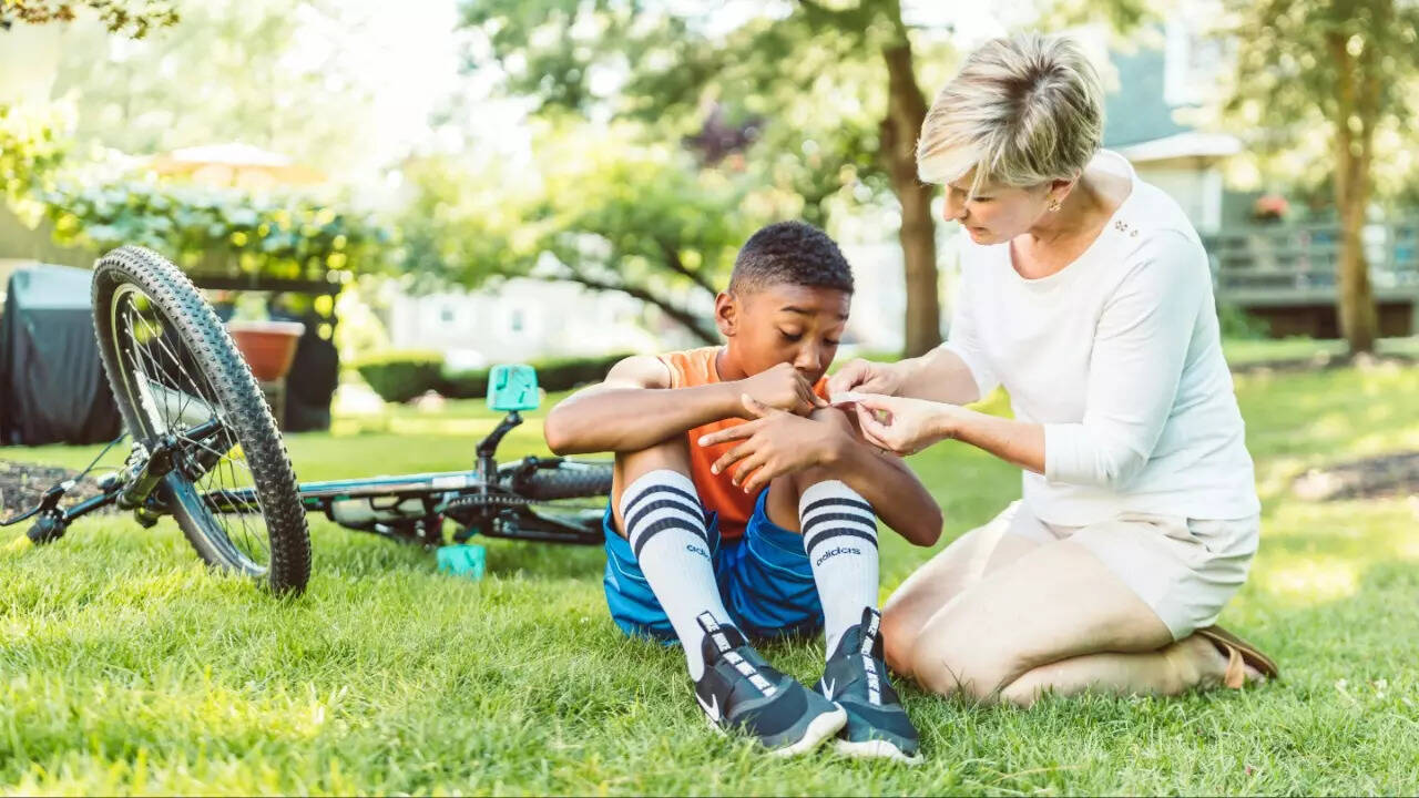3 common phrases by parents that hurt a child’s confidence
