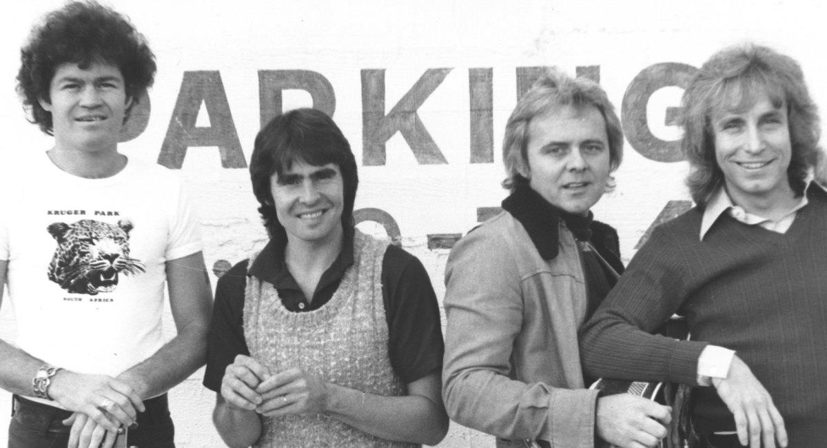 Micky Dolenz Honors Late Monkees Songwriter With 'Powerful' New Tribute ...