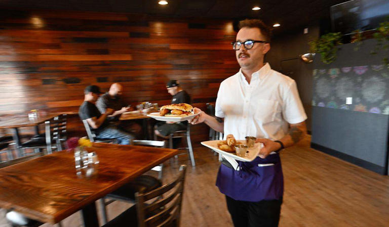 Cora served diners in Modesto's Roseburg Square for over a year. Now ...