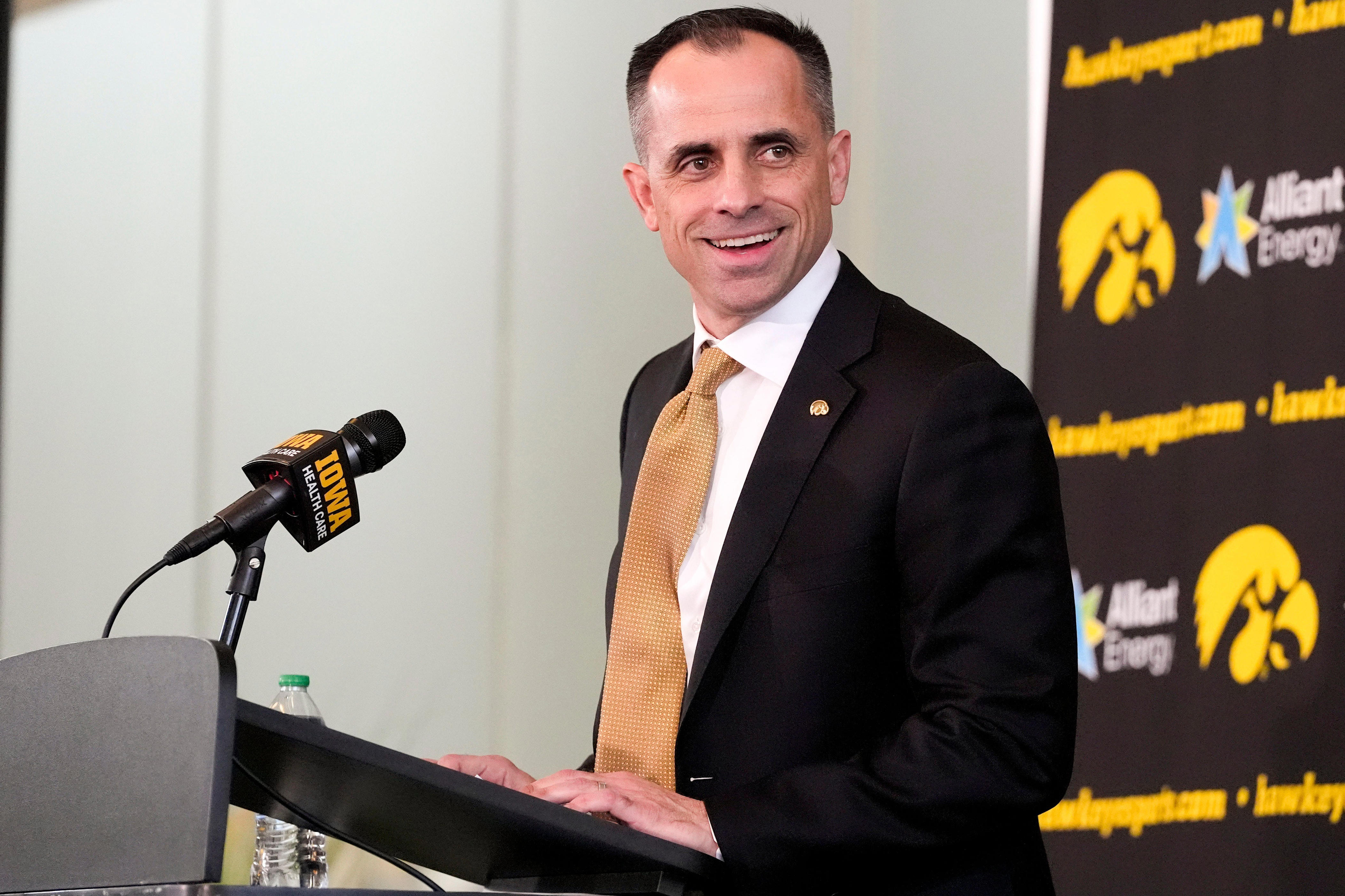 Iowa basketball set to host visit for 2027 four-star forward