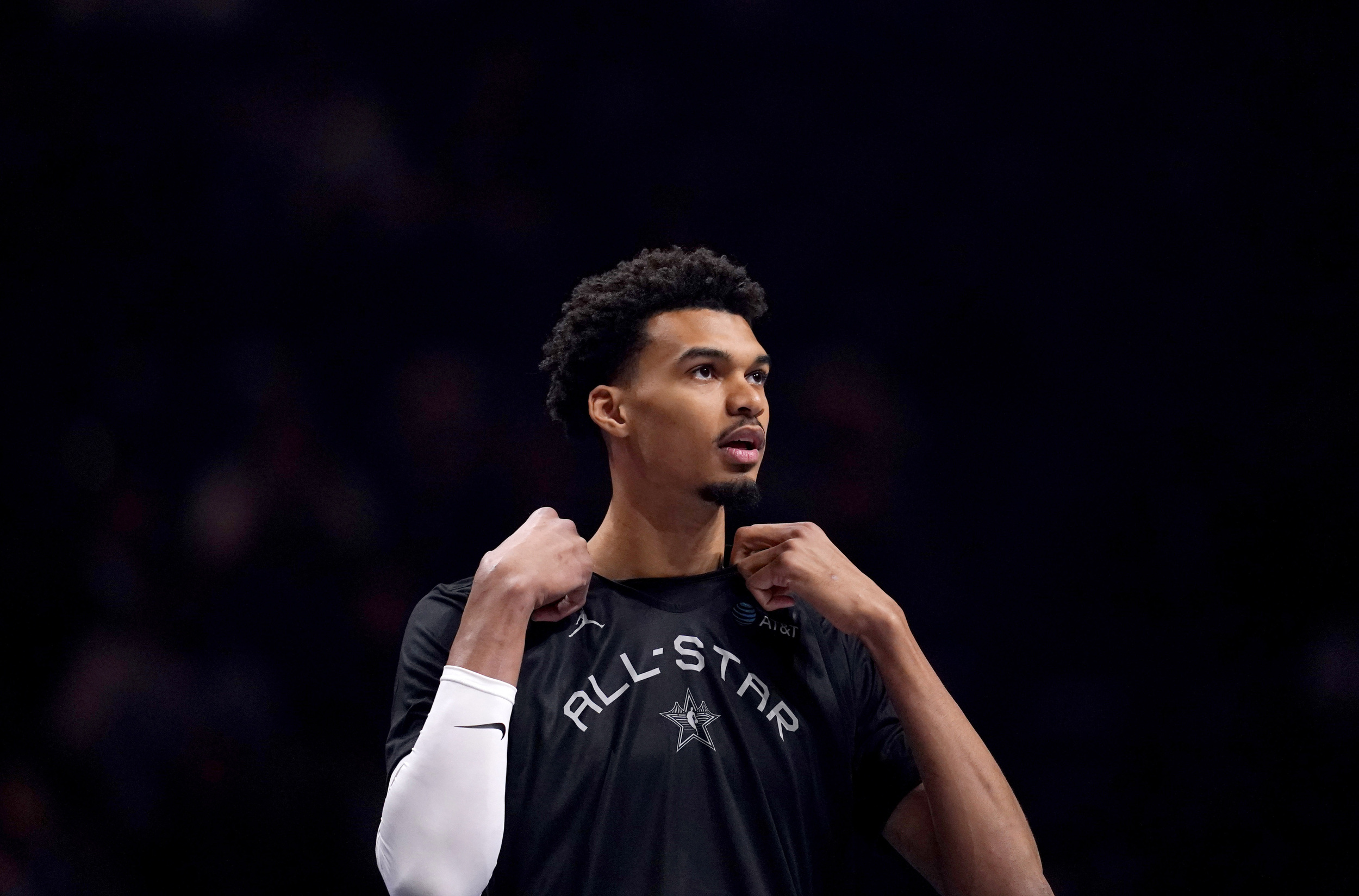 Spurs' Victor Wembanyama further embracing his 'alien' moniker with ...