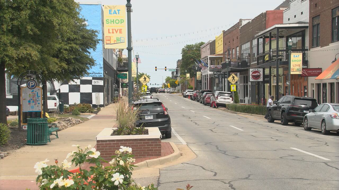 Police field nearly 1,000 calls in a year related to downtown incidents