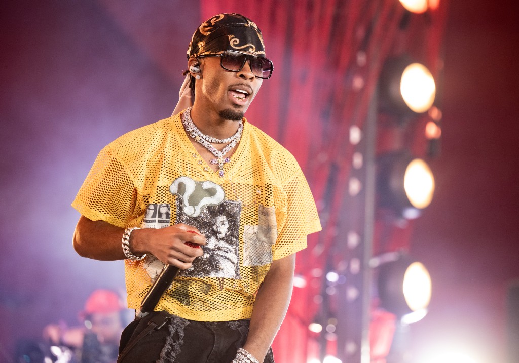 Decomposed body found in singer D4vd’s impounded Tesla IDed as missing teen