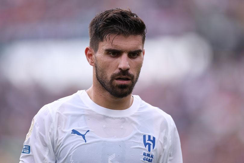 Ruben Neves has already outlined his future plans amid Man United ...