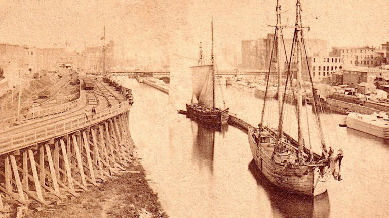 Elusive shipwreck found in Lake Michigan over 100 years after sinking