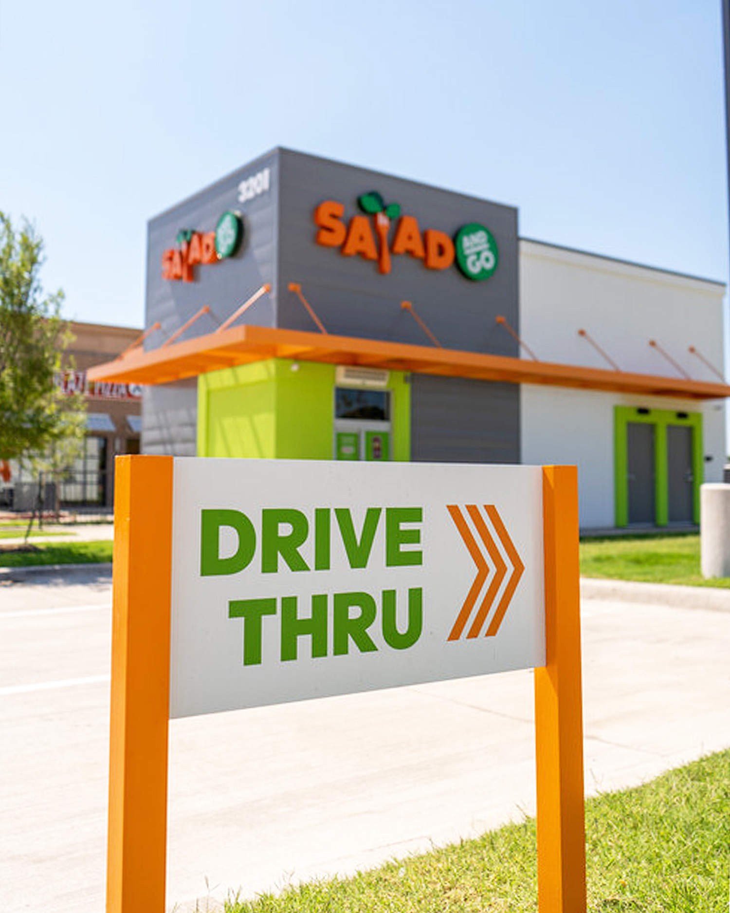 Popular Salad Chain to Close 41 Restaurants Across US