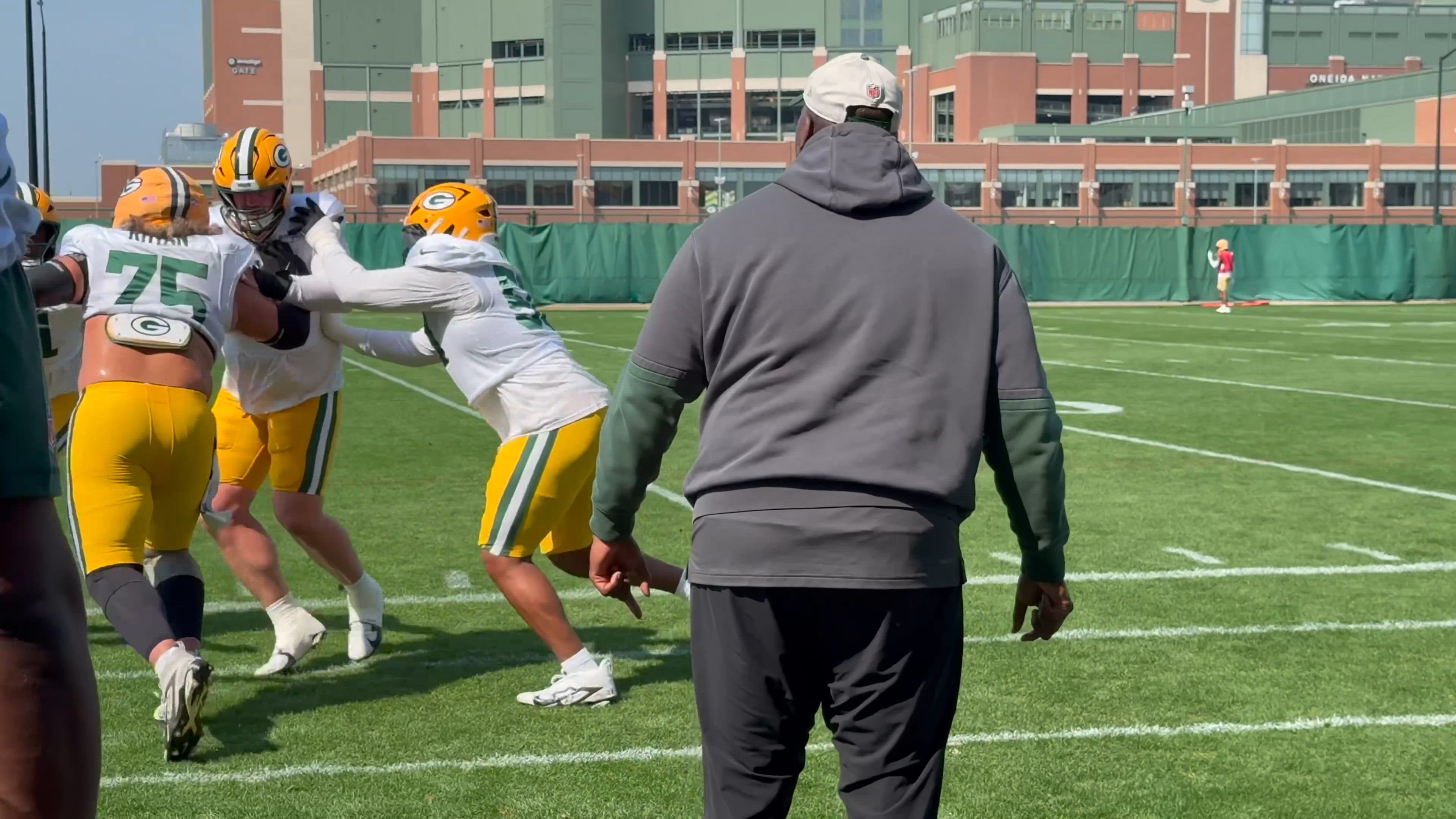Zach Tom, Aaron Banks, Bo Melton Practice for Packers on Sept. 17