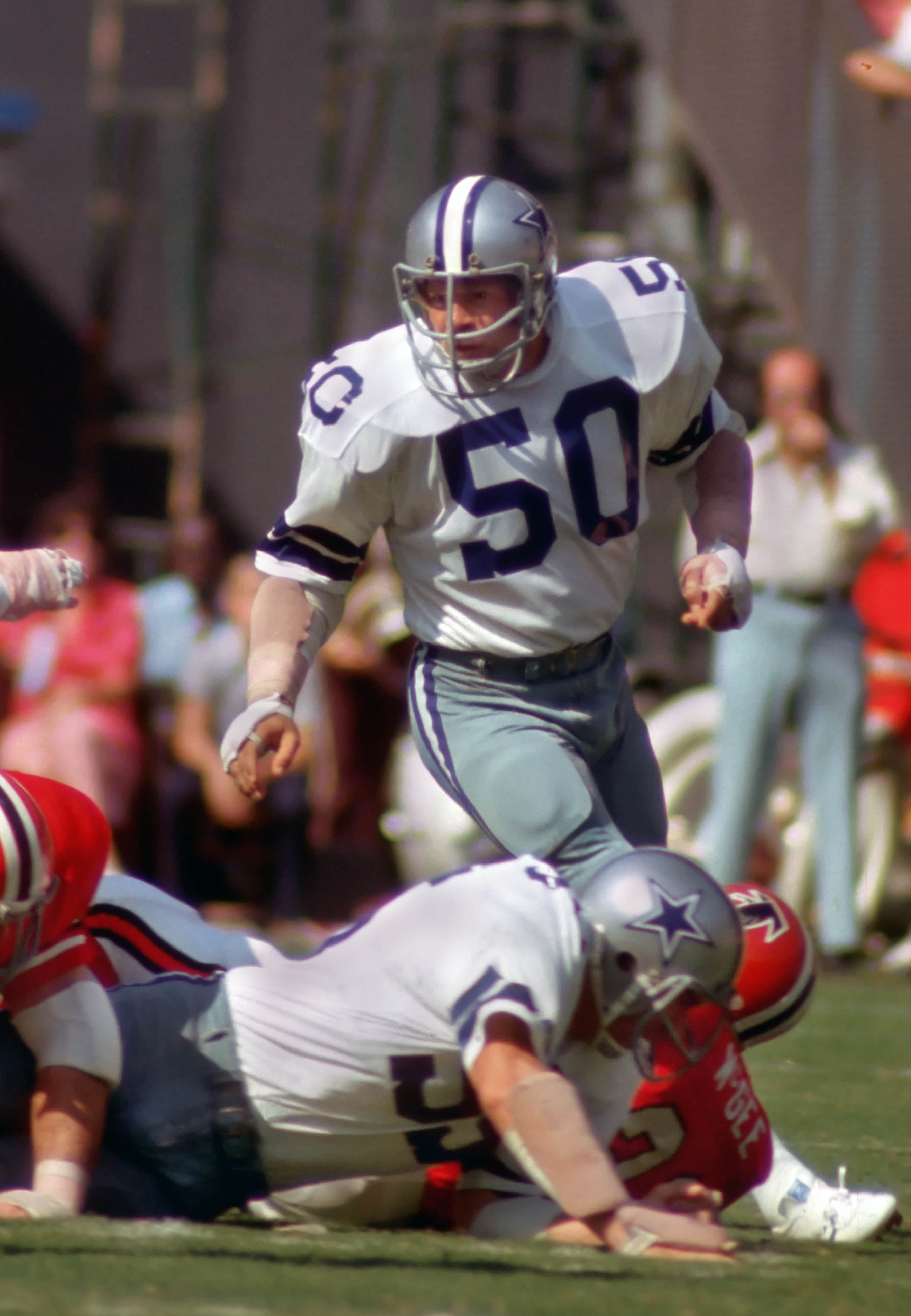 DD Lewis, Fulton graduate and two-time Dallas Cowboys Super Bowl ...