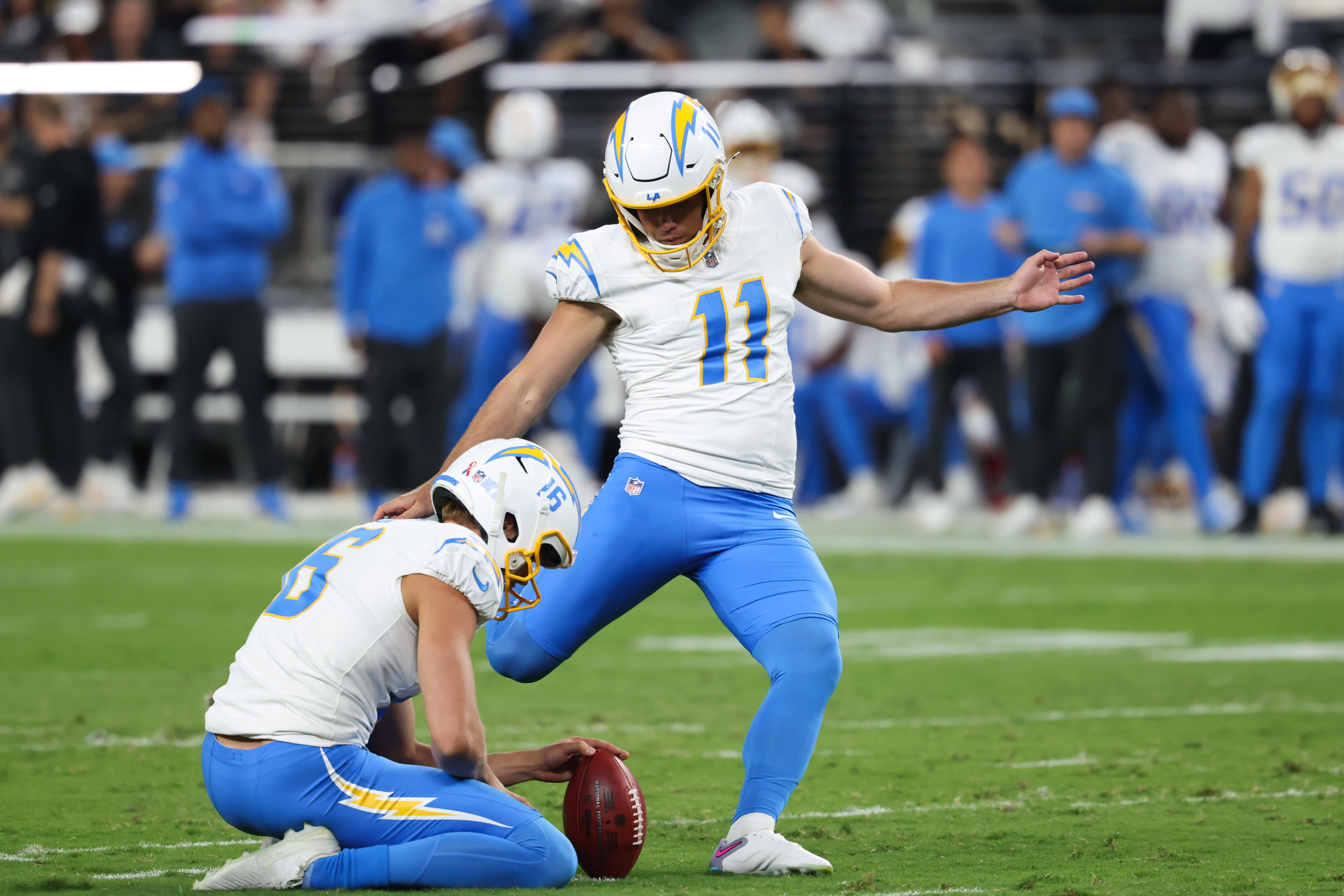 Former Texas Football Cameron Dicker makes history with Chargers