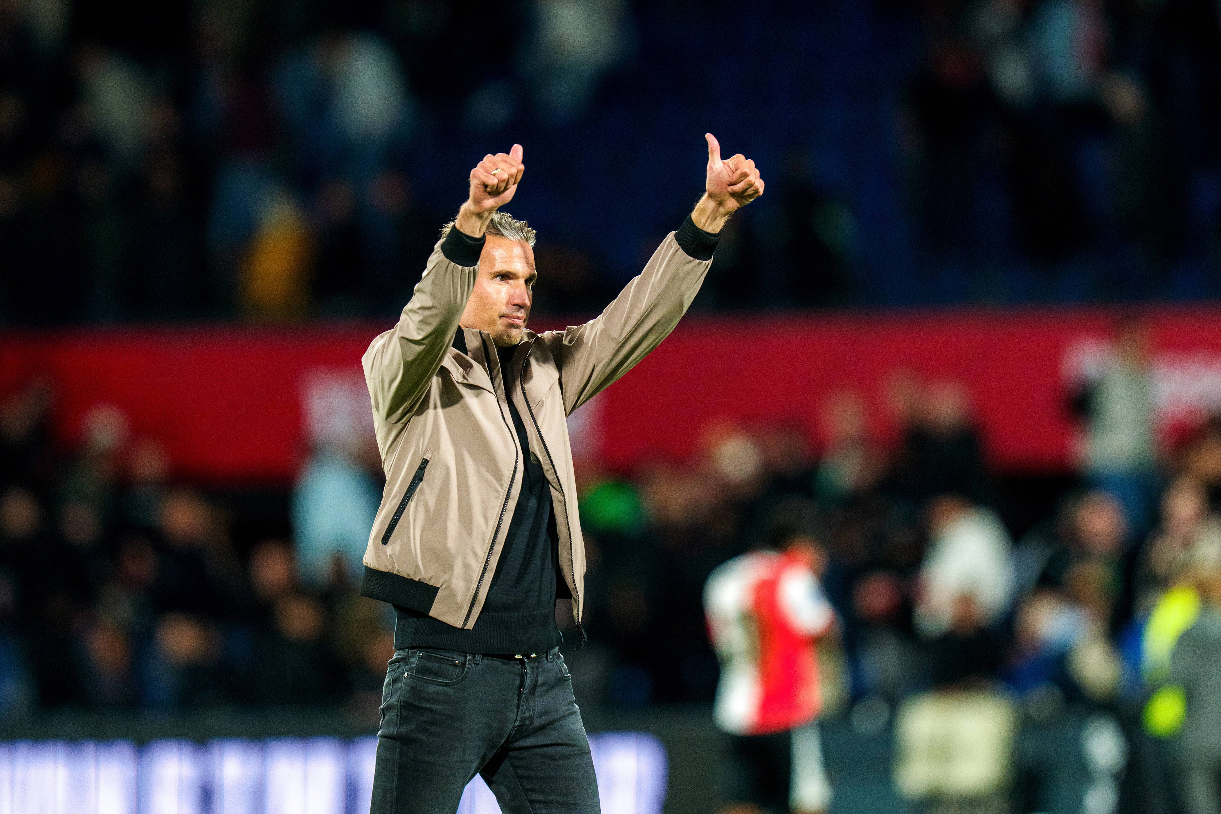 Van Persie wijkt af van Ferguson-aanpak bij Feyenoord: 'Hij ging er ...