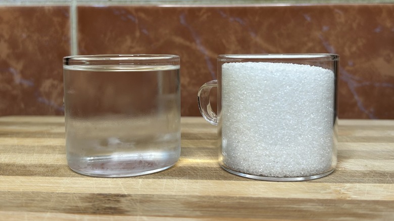 How To Make Simple Syrup For Cocktails (Plus 3 Tasty Upgrades)