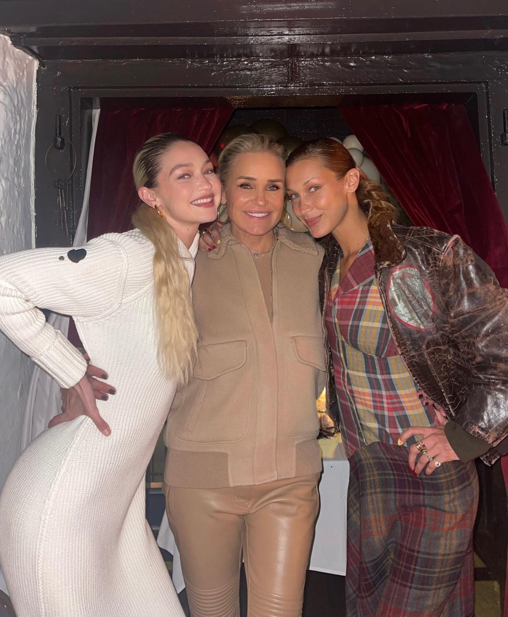 Bella Hadid posts alarming pics from hospital bed as sister Gigi urges ...