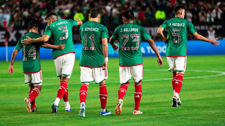 What time do Mexico and Paraguay kick off at the Alamodome, and what's ...