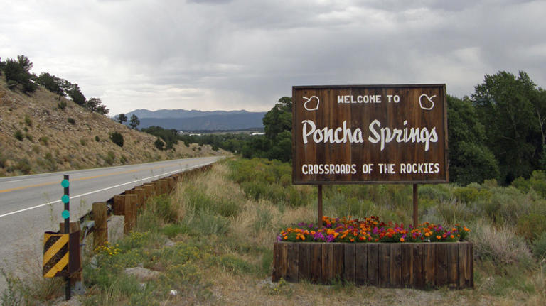 Hidden In Colorado's Mountains Is A Cozy Town With A Renowned Tap Room ...