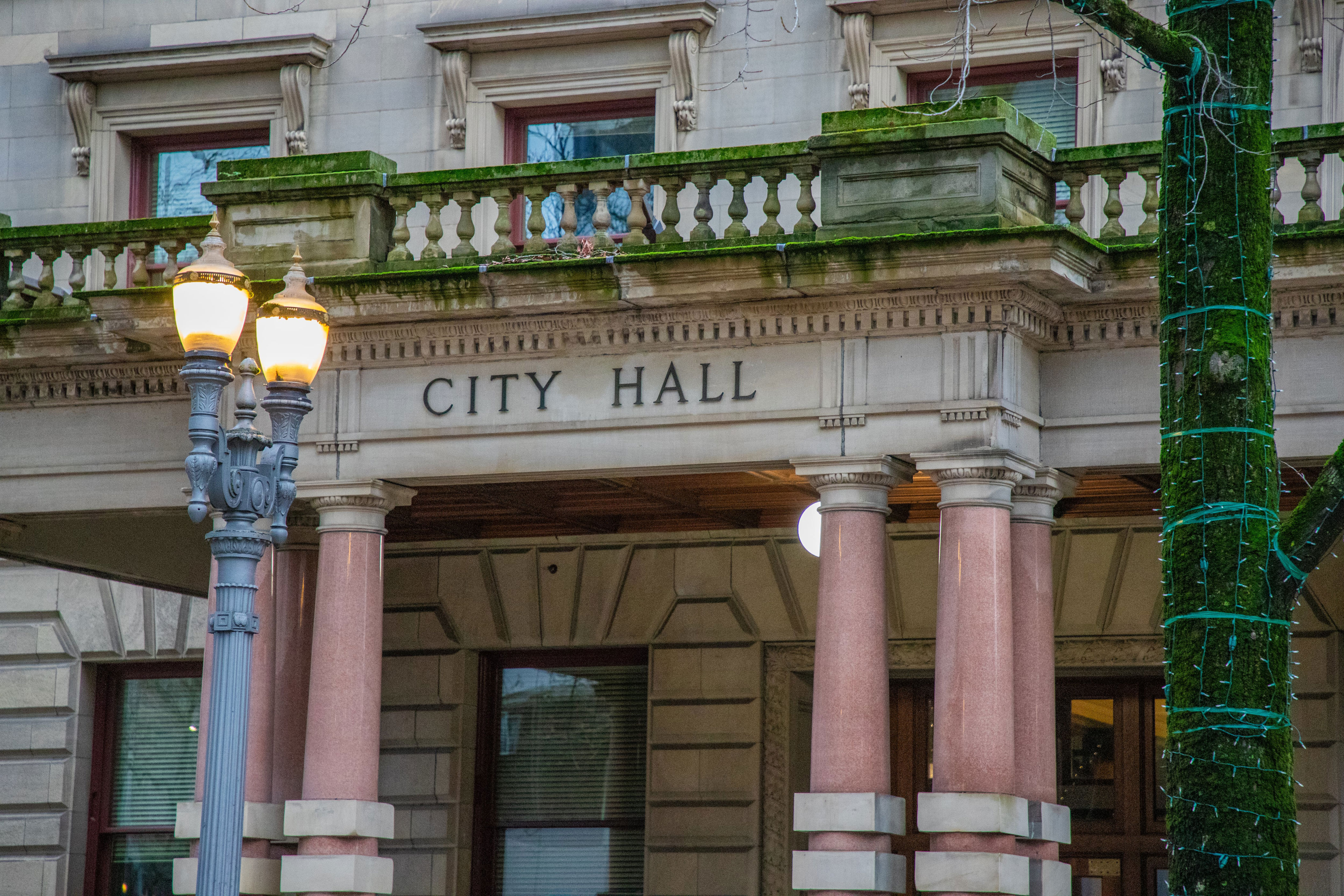 Portland City Council advances anti-discrimination protections for non ...