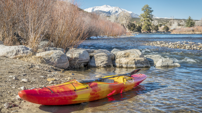 Hidden In Colorado's Mountains Is A Cozy Town With A Renowned Tap Room ...