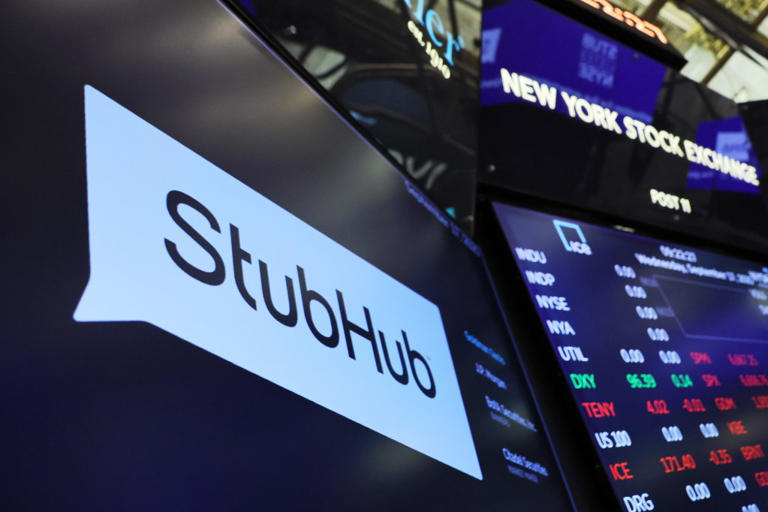 StubHub IPO Fizzles: Stock Closes Down 6.4% on First Day of Trading
