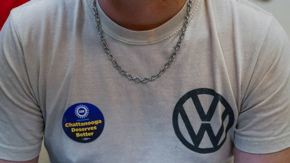 Volkswagen workers launch website to push decertification of UAW union ...