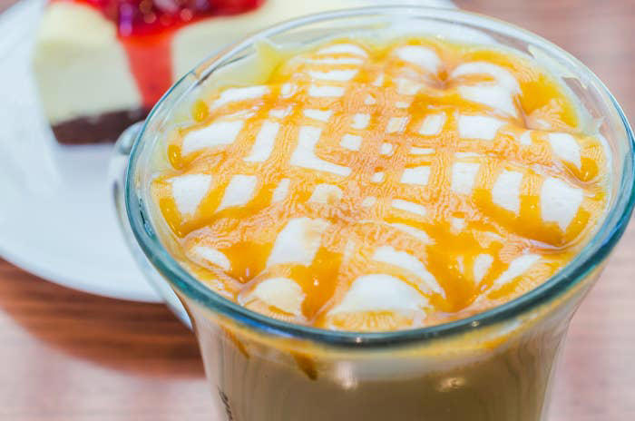 "Don't Order A Mocha Right Before Close" — Baristas Are Sharing The ...