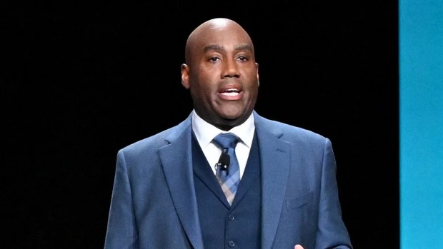 Amazon TV Boss Vernon Sanders Exits After 7 Years