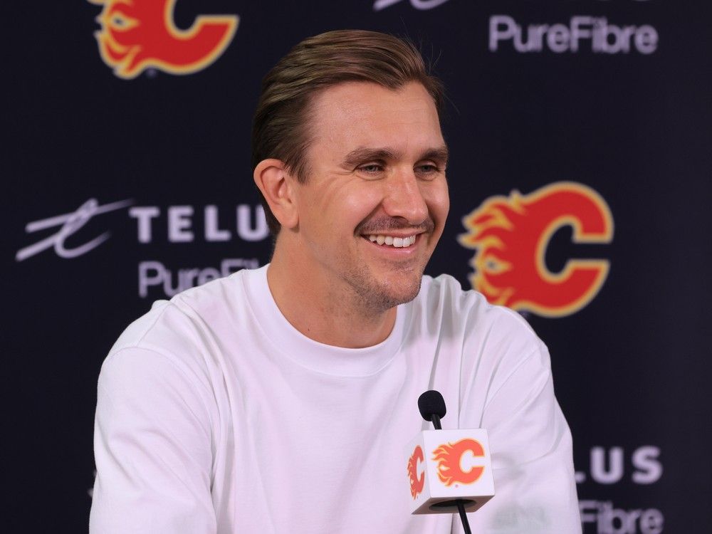 With new Flames deal in hand, Mikael Backlund has Jarome Iginla's games ...
