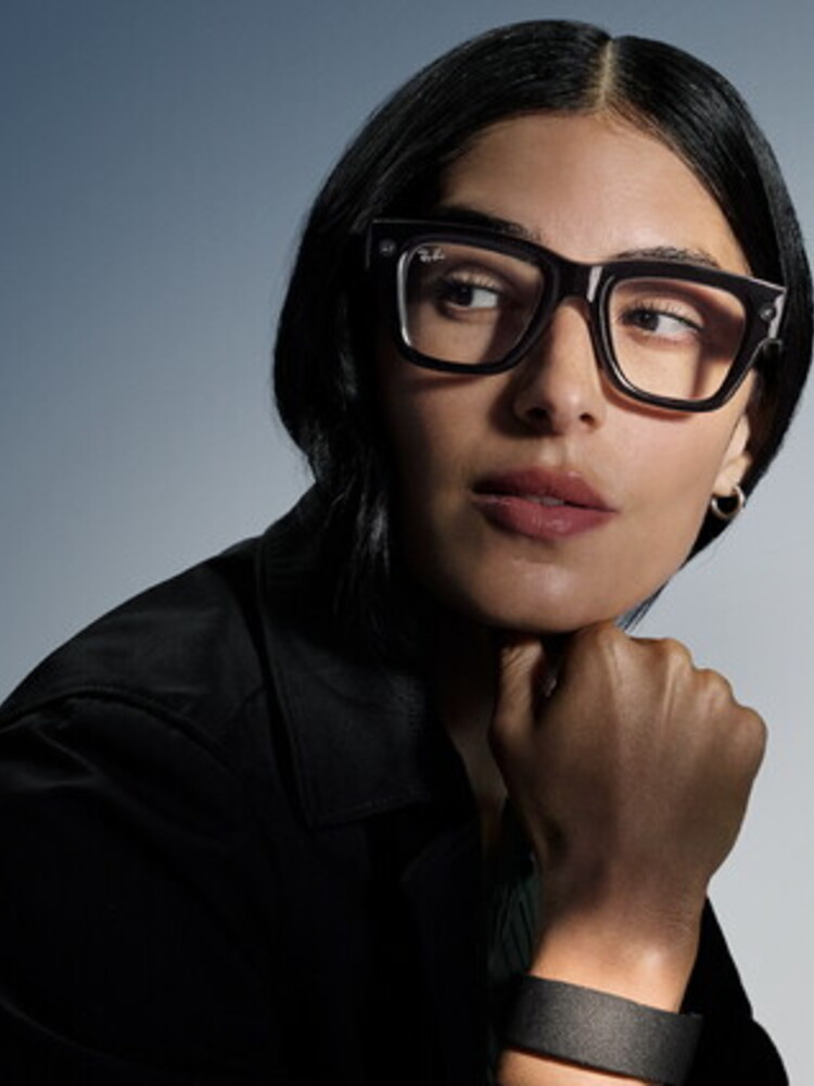 I nuovi super occhiali di Meta basati sull'IA