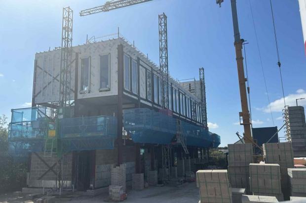 Campaigners condemn visit of UKIP leader at new Dalton mosque protest