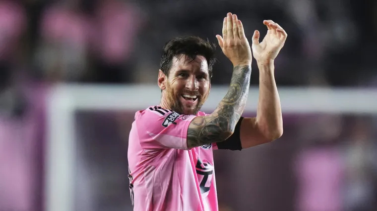 Lionel Messi contract, salary details: Soccer star signs multi-year MLS ...