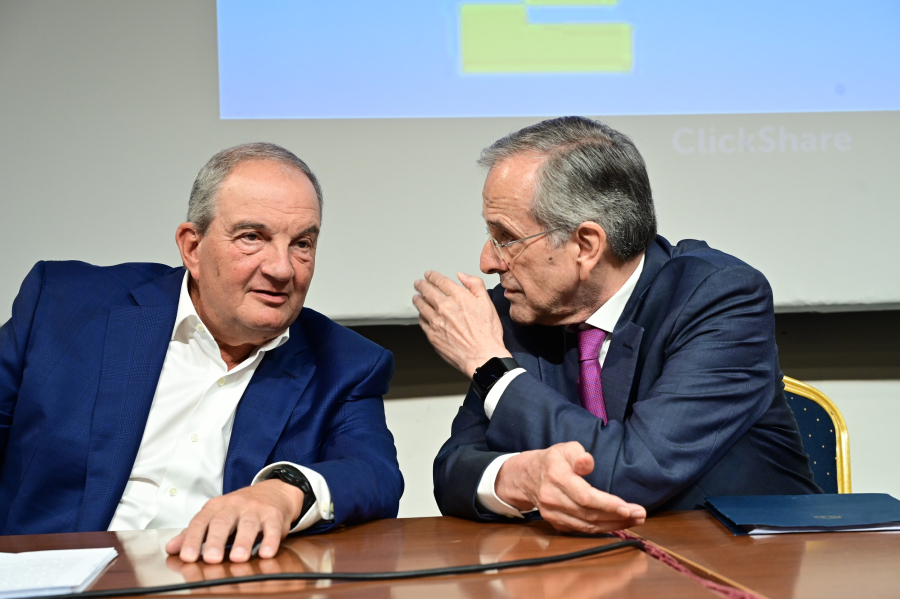 Διαρρέει «άνοιγμα» σε Καραμανλή και Σαμαρά για να τους… εκθέσει!