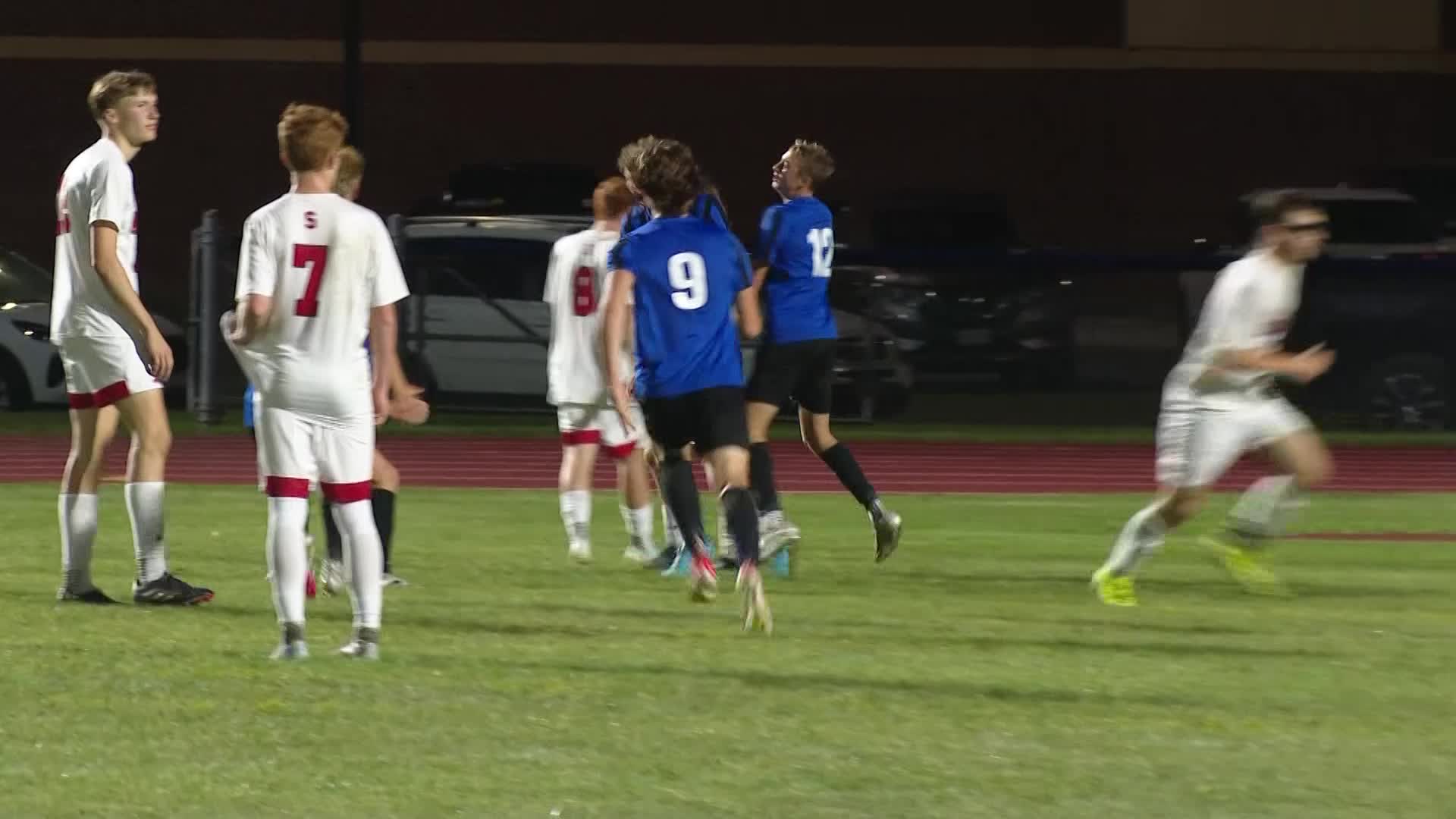 Seanen Edwards wins it in overtime for Peru high school boys' soccer