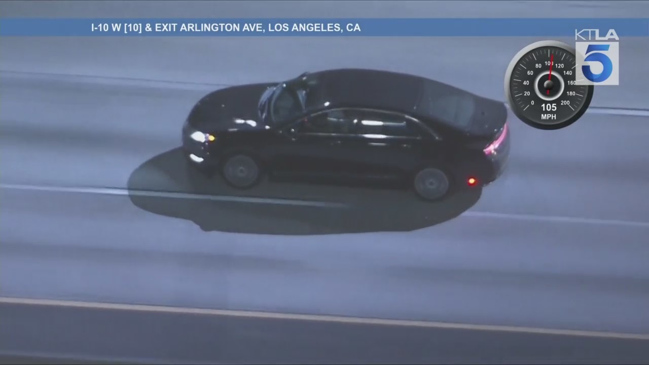 CHP officers chase high-speed suspect in L.A. County