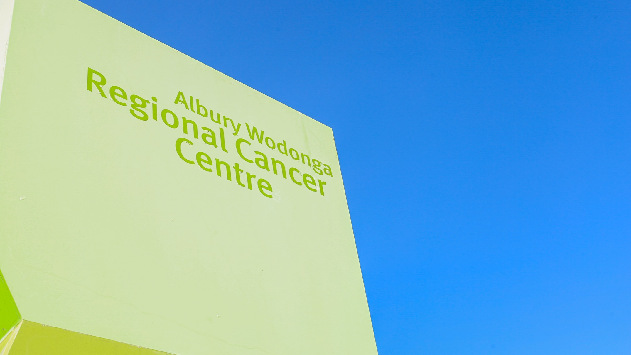 Albury Wodonga Regional Cancer Centre to become public hospital