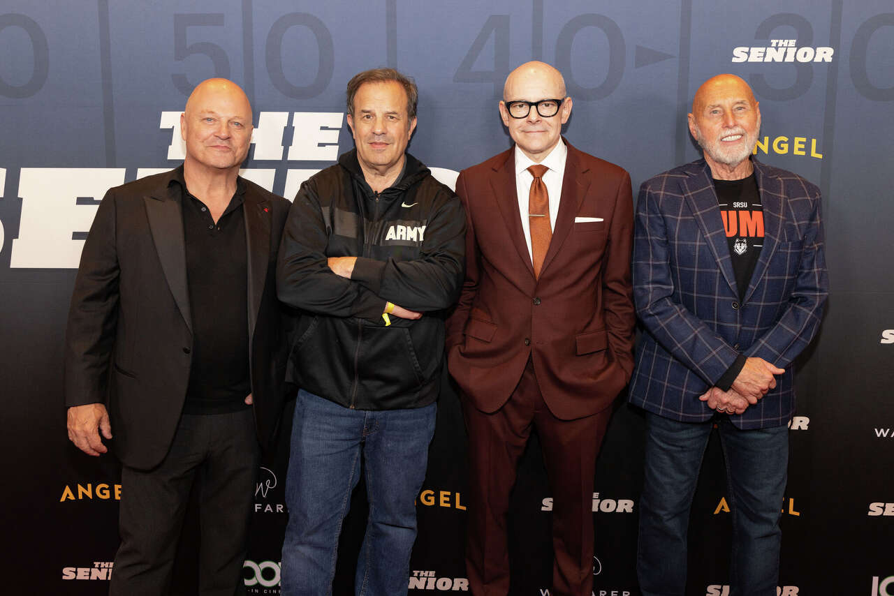 Golden: How a 59-year-old played college football in "The Senior"