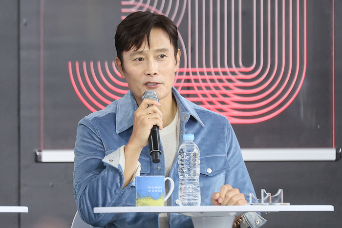 ‘어쩔수가없다’ 이병헌 “나도 영화 인생 30주년, 남다른 의미” [30th BIFF]