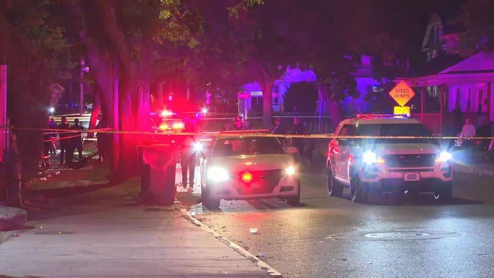 Man shot and killed on Rochester's west side