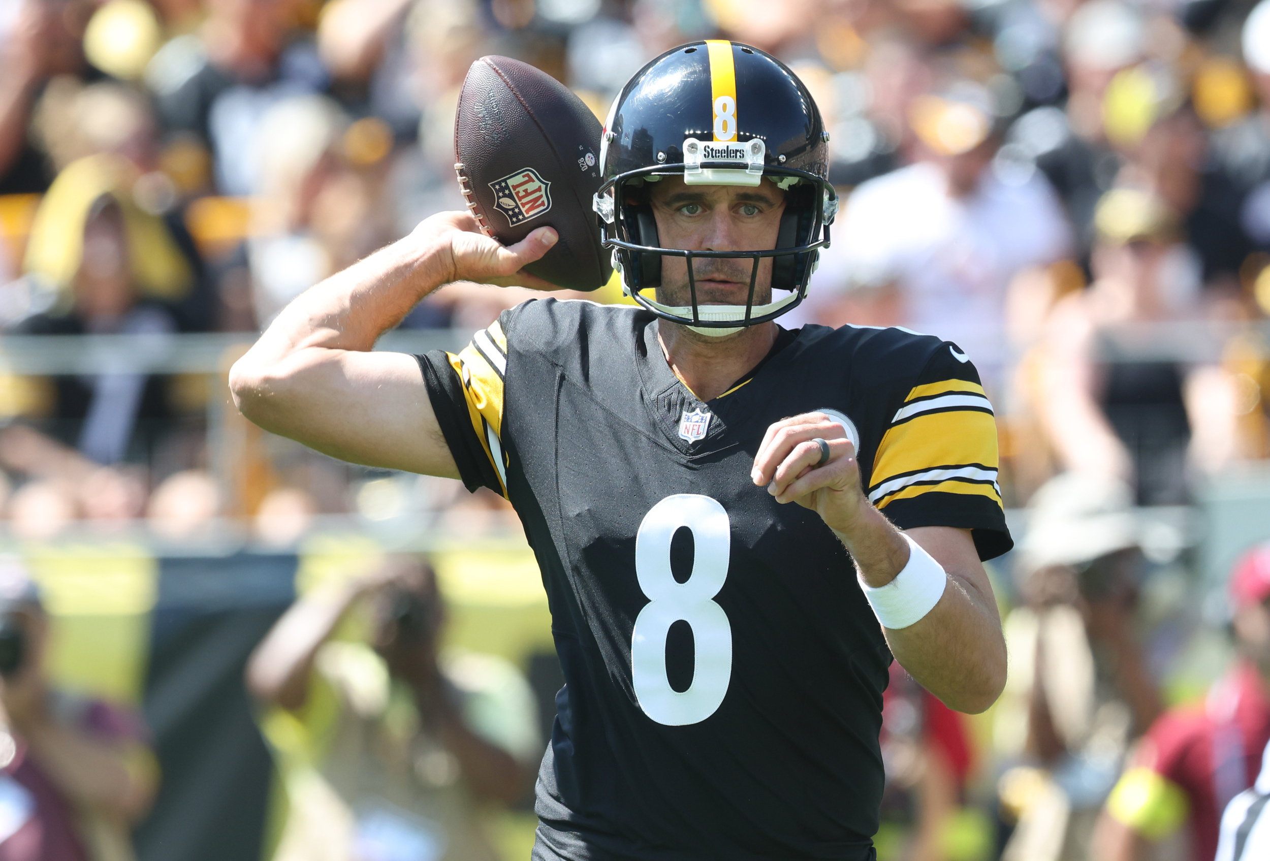 AFC scout's inside look at Aaron Rodgers' performance with Steelers ...