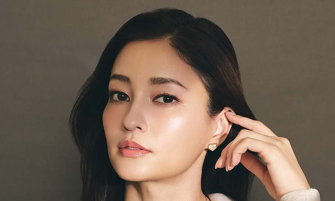 Kickboxer Kota Miura, 23, confirms dating 14-years-older actress Meisa ...