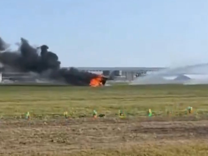 Flying Cars Collide Mid-Air, Crash to Ground in Fireball at Demonstration