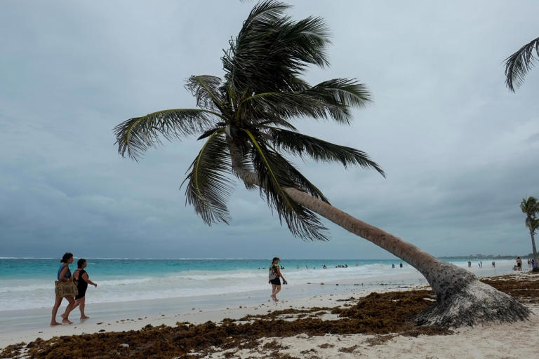 Almost 2 years in, US airlines are scaling back service to Tulum's airport