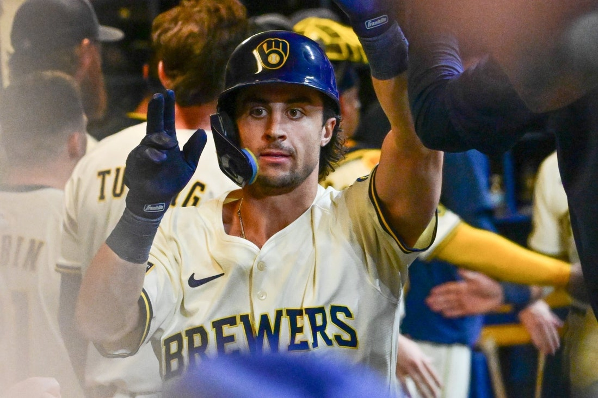 Blake Perkins' 5 RBIs carry Brewers past Angels